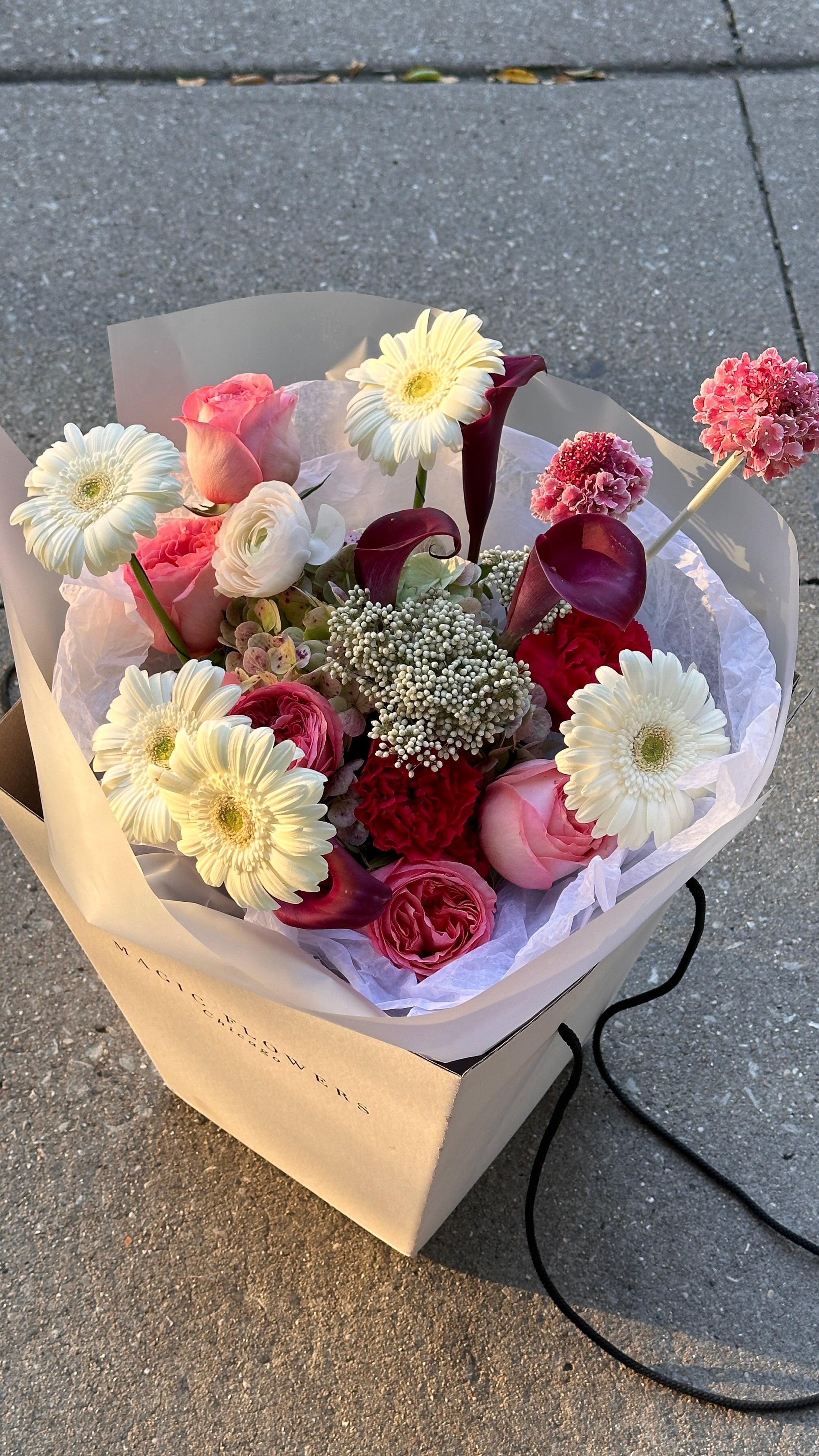 FLOWERS – Magic Flowers Chicago